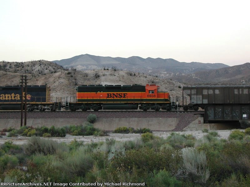 BNSF 6938